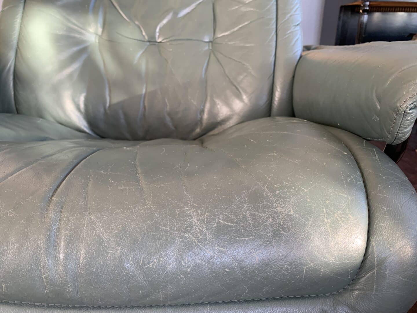Slate Gray Conditioning Leather Finish is Great for Vinyl Too