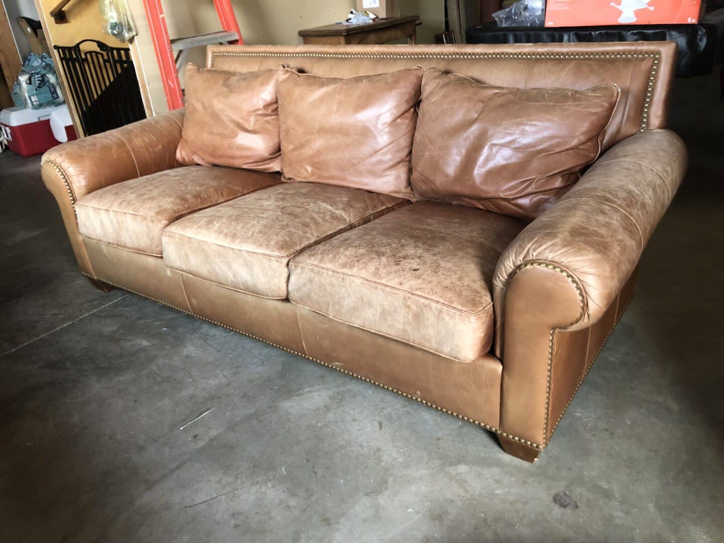 Rust Leather Finish & Conditioning Color for Leather & Vinyl