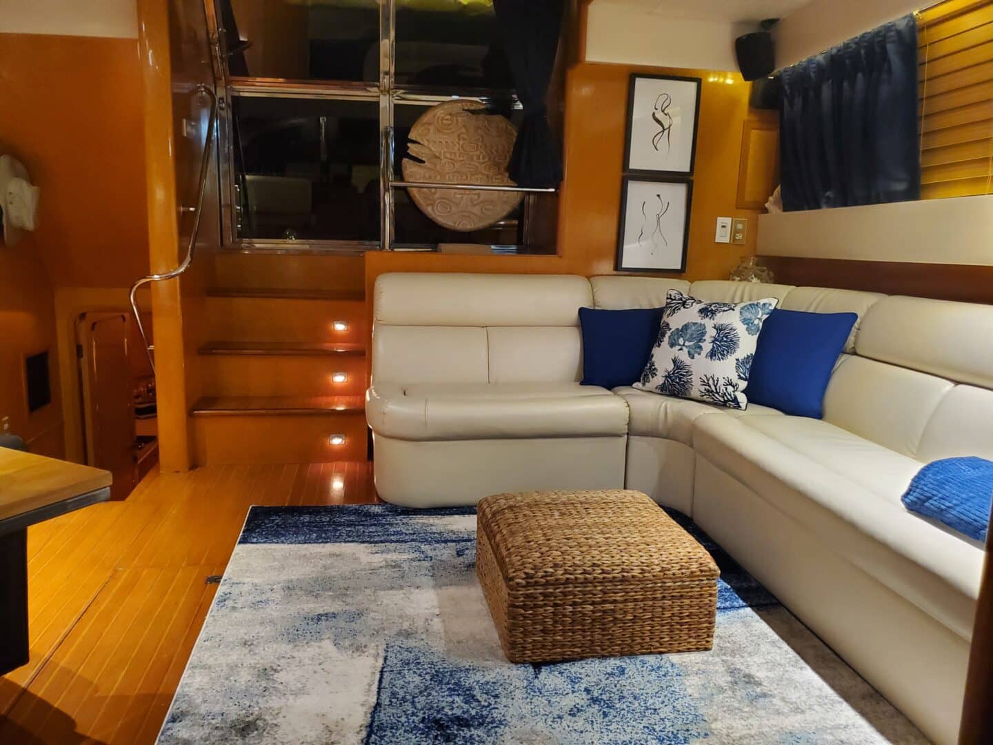 Ivory Color Vinyl & Leather Finish Restores, Seals & Protects