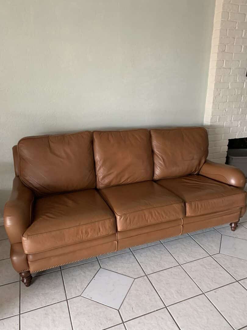 Rust Leather Finish & Conditioning Color for Leather & Vinyl